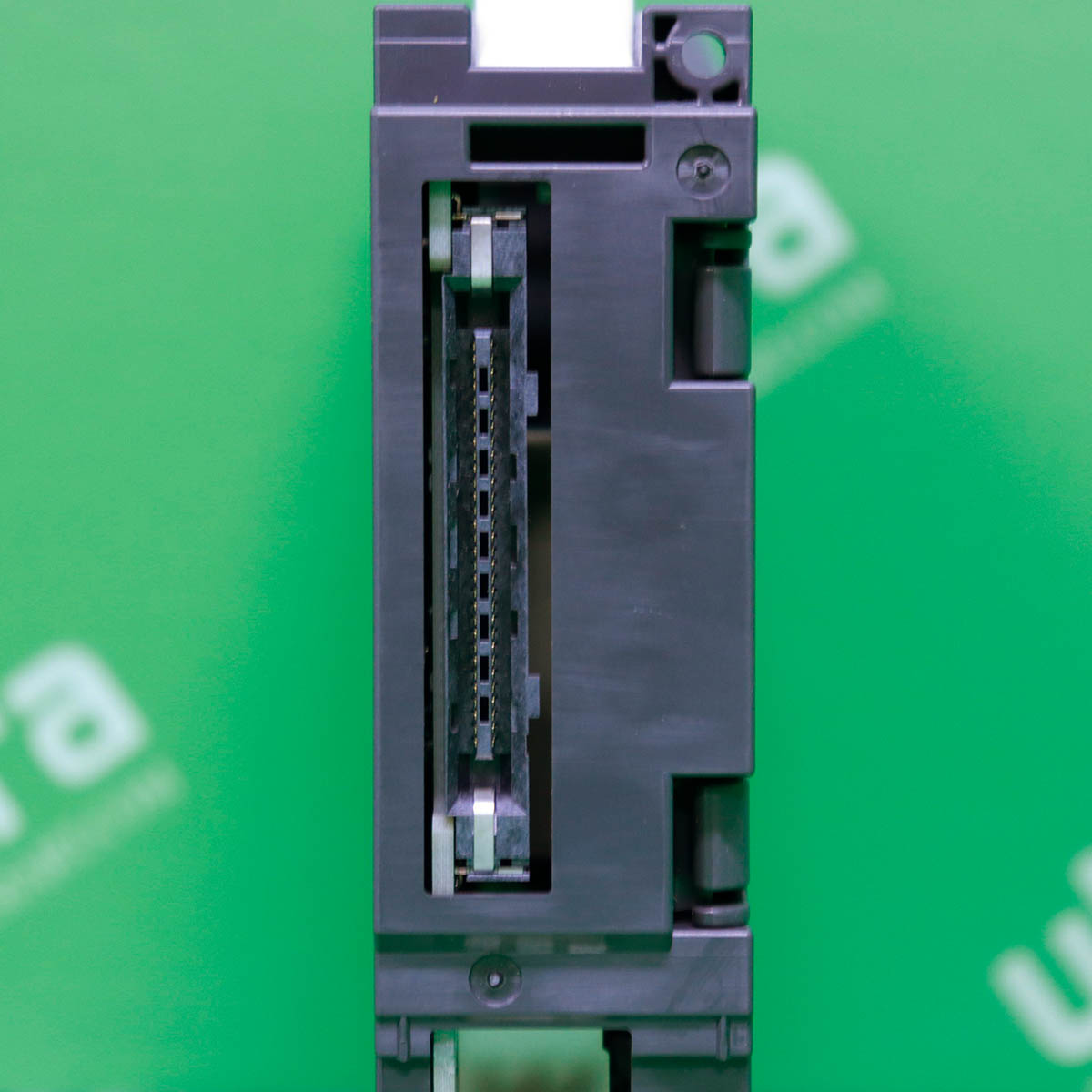  R04CPU CPU 1634801859 PLC PLC MART
